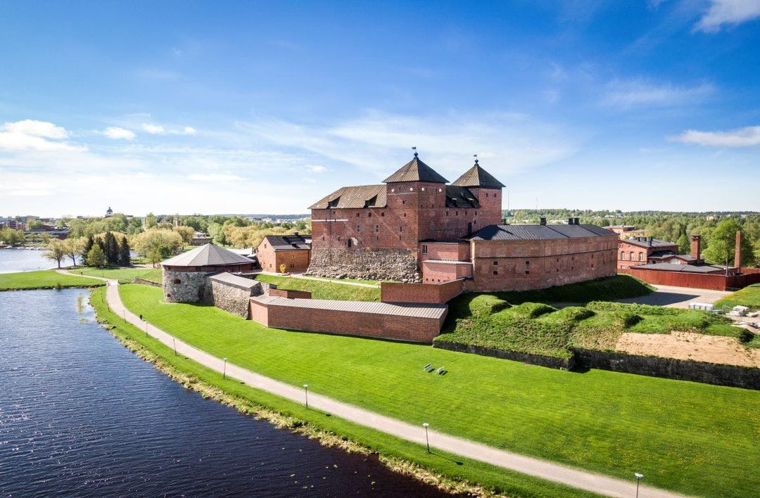 Hämeenlinna lasten kanssa – neljä huvitteluvinkkiä koko perheelle