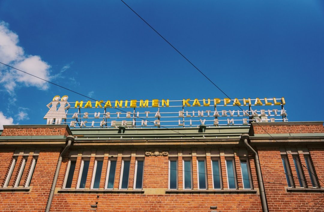 Hakaniemen kauppahalli – Ihastuttava vierailukohde Helsingissä - Matka ...